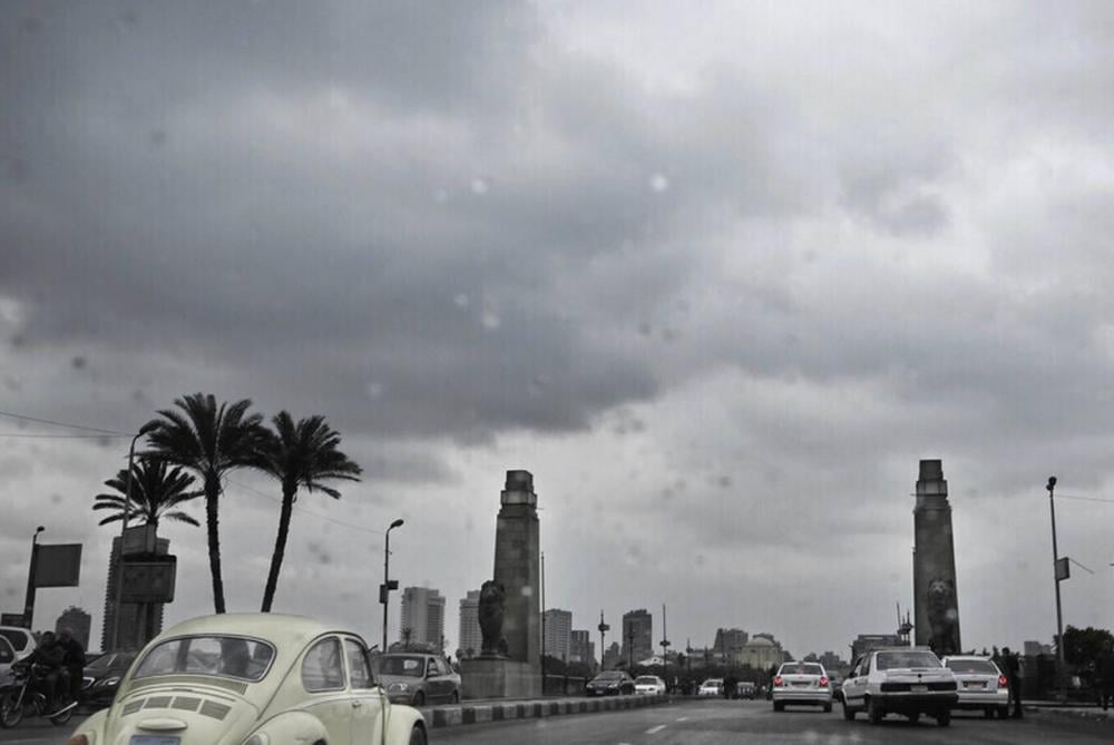 الأرصاد المصريّة تحسم الجدل حول تعرّض البلاد لـعاصفة التنين في